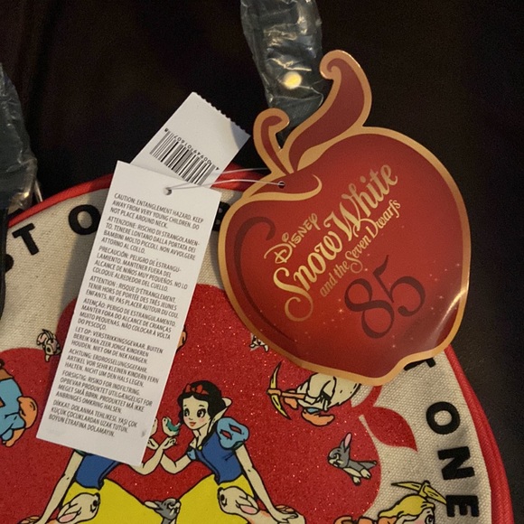 Disney | Accessories | Snow White Shoulder Bag | Poshmark